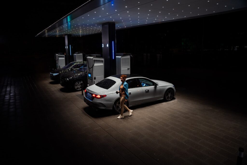 Home - Mercedes-Benz High Power Charging - Mercedes-Benz High Power ...