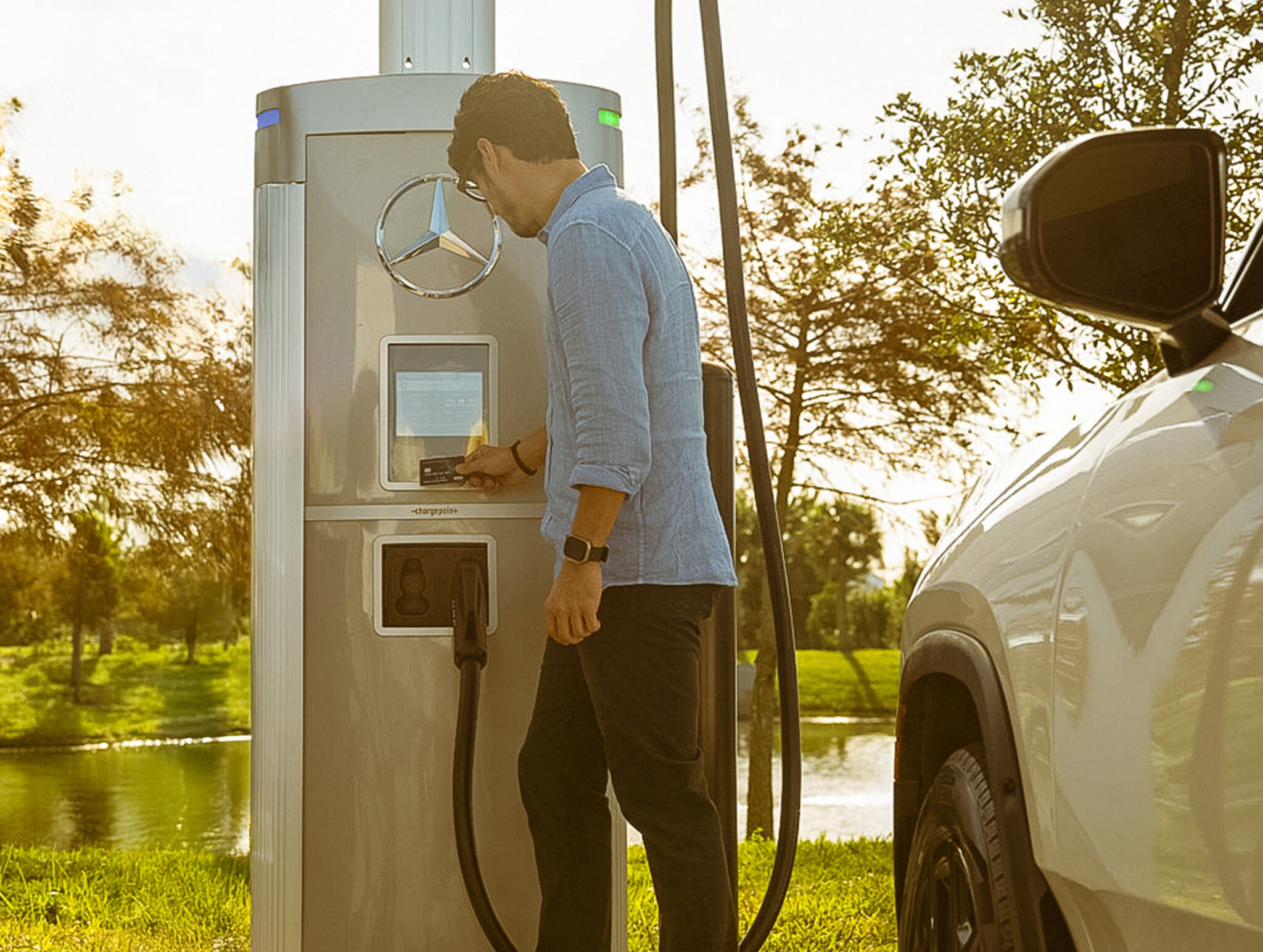 How To Charge - Mercedes-Benz High Power Charging - Mercedes-Benz High ...